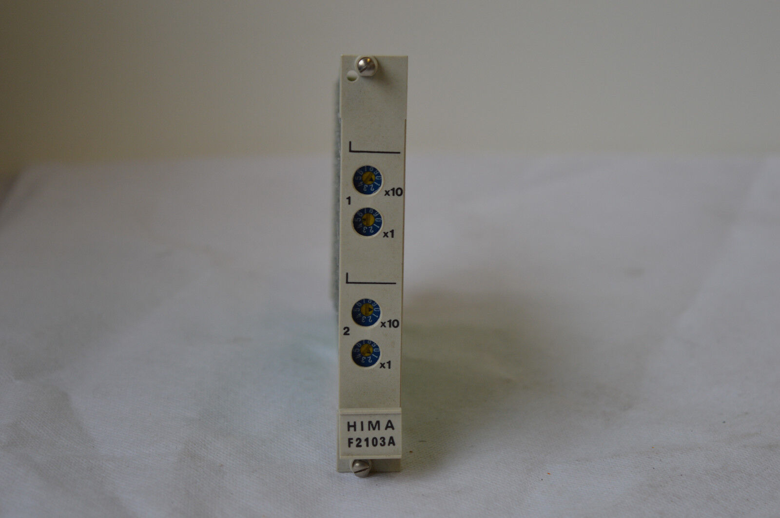 HIMA F2103A - Runheng