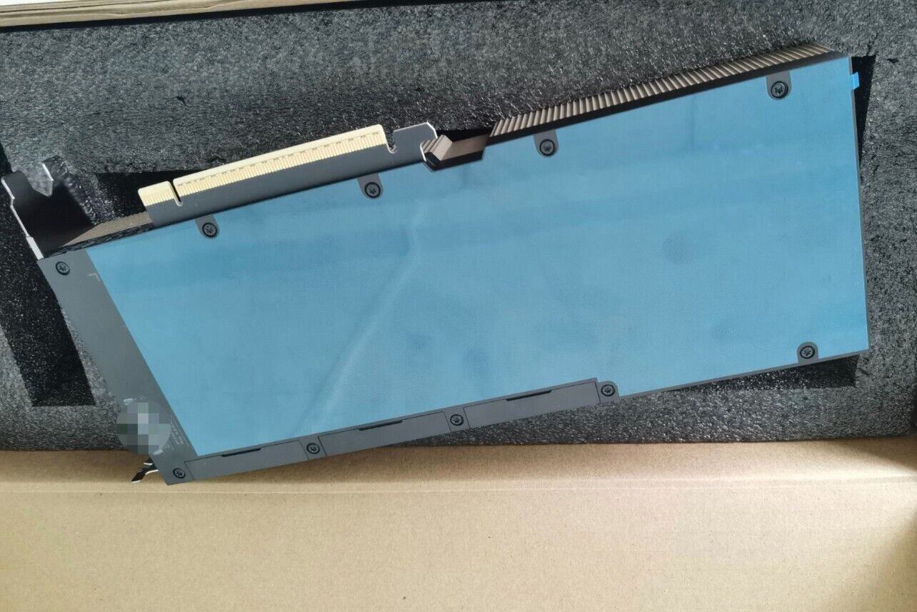 NVIDIA H100 PCIE Single card - Runheng