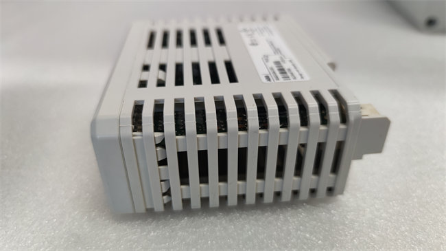 ABB+AO810V2 3BSE038415R1 Analog Output Module - Runheng